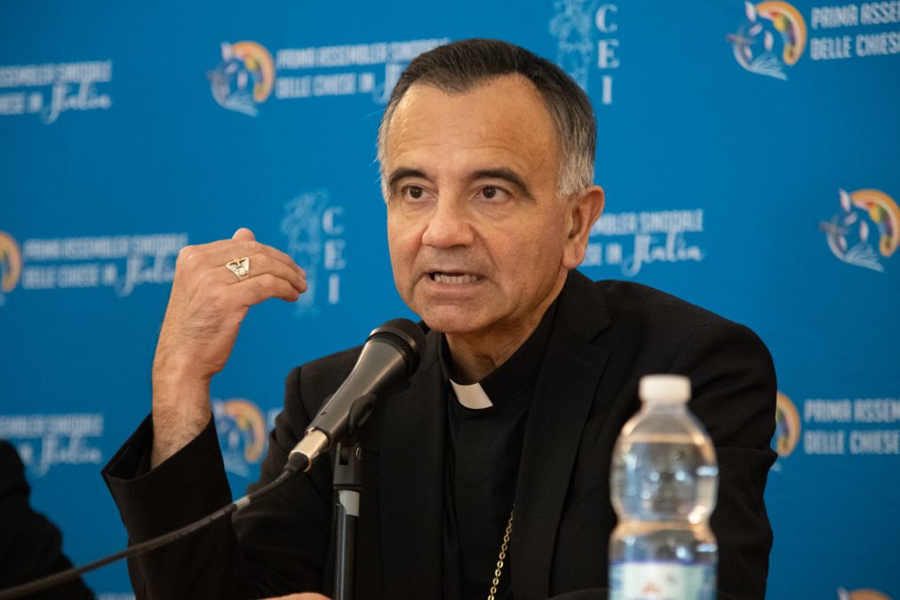 Mons. Erio Castellucci: “La Chiesa italiana è viva”